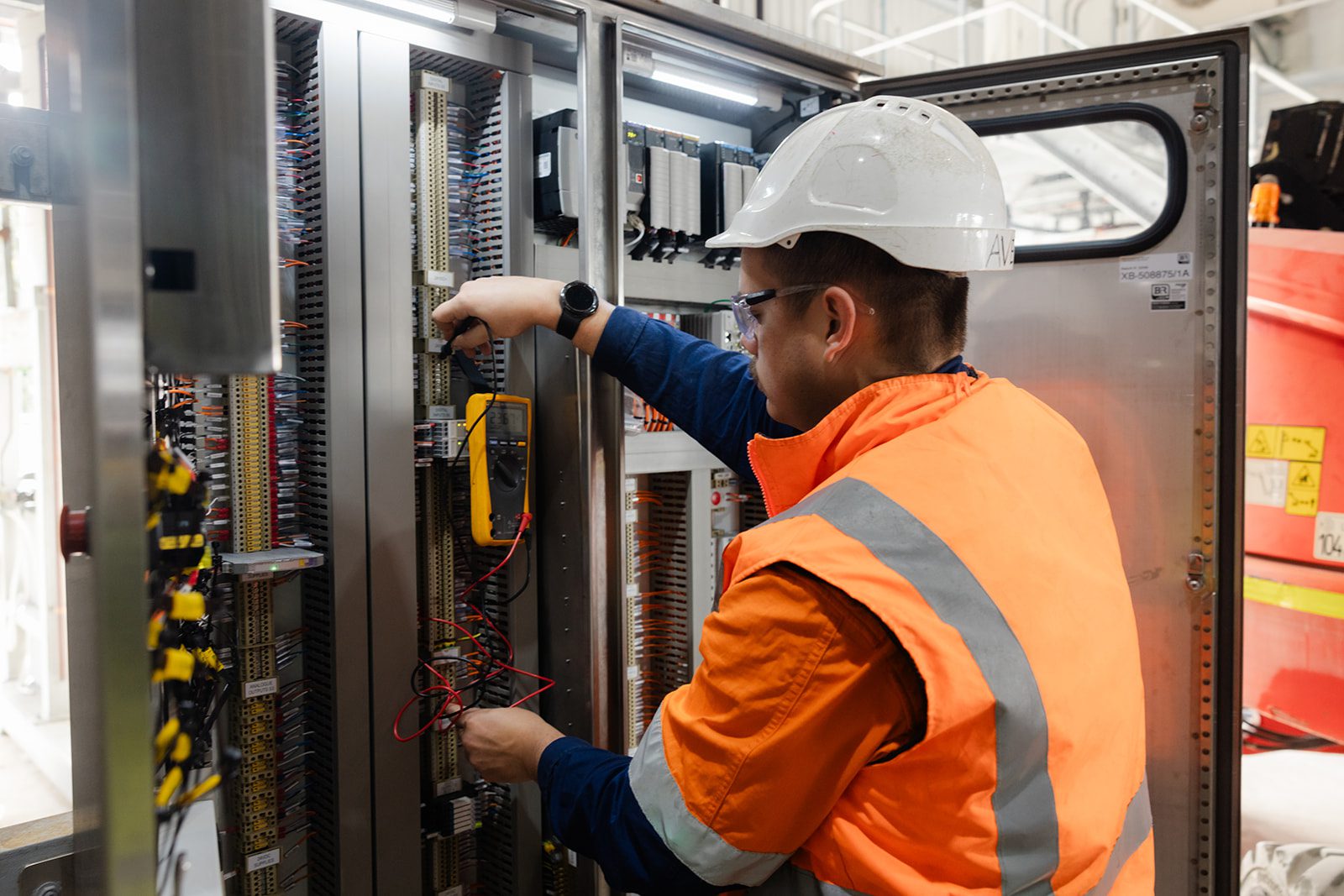 AVE Technologies - Integrated Electrotechnology Solutions